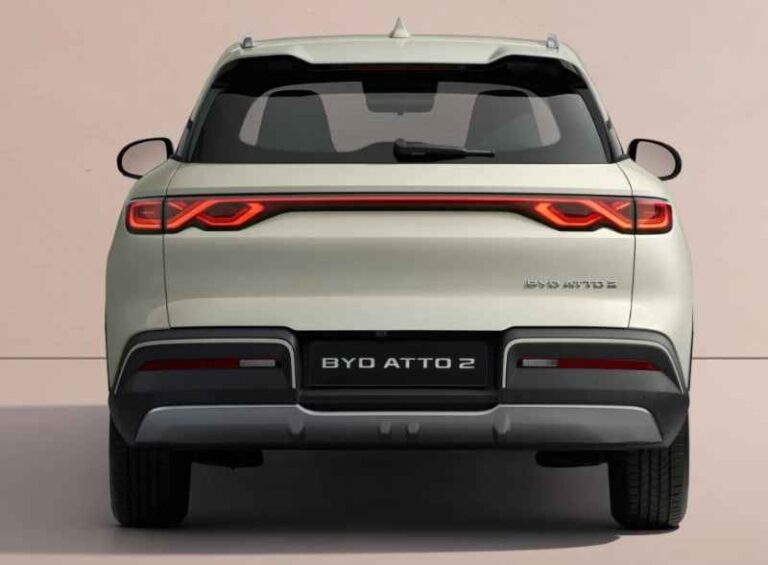 Nuova BYD Atto 2: interni, dimensioni, autonomia e prezzi - Rent&Drive